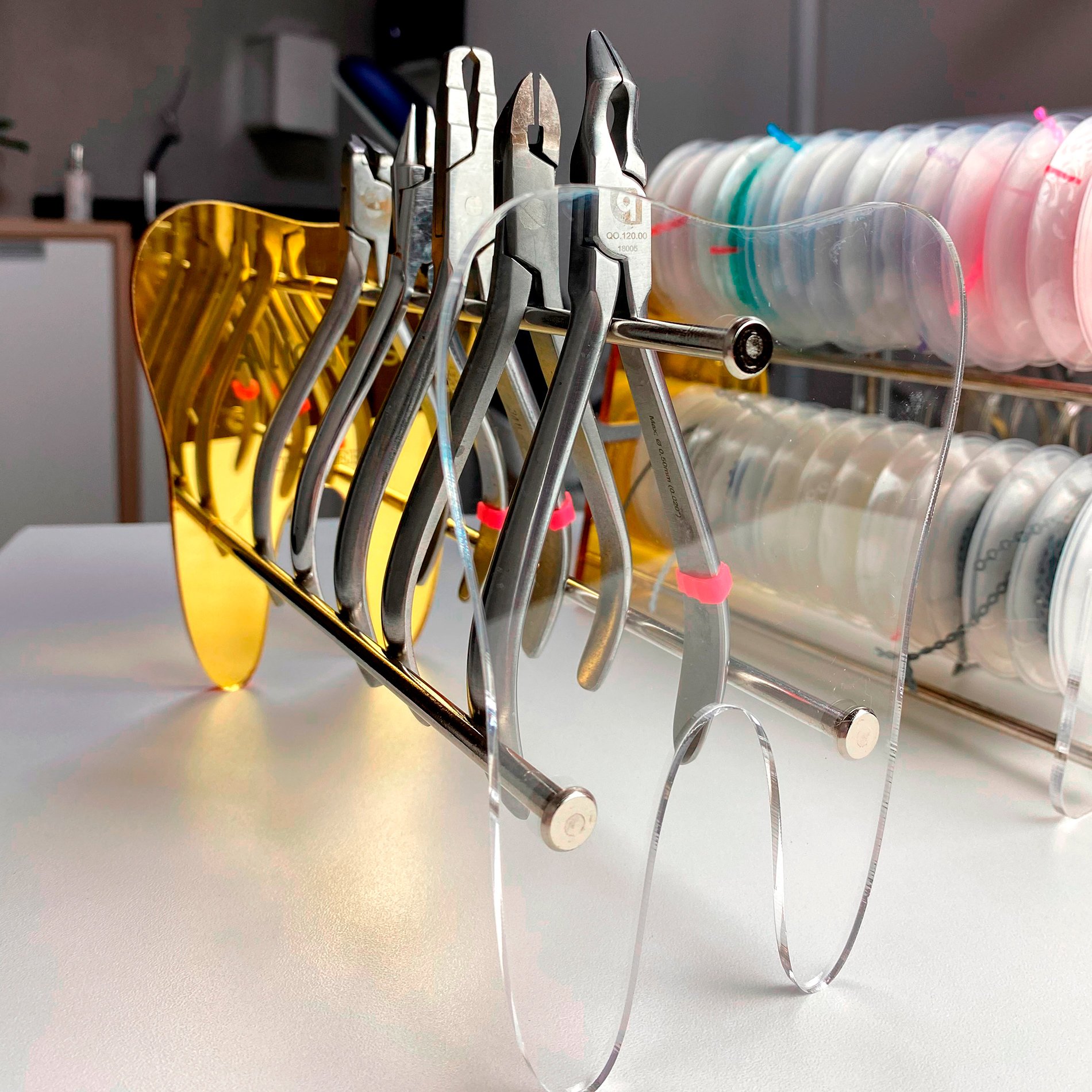 Porta Alicates Ortodônticos Tooth - Organizador Premium Archneer