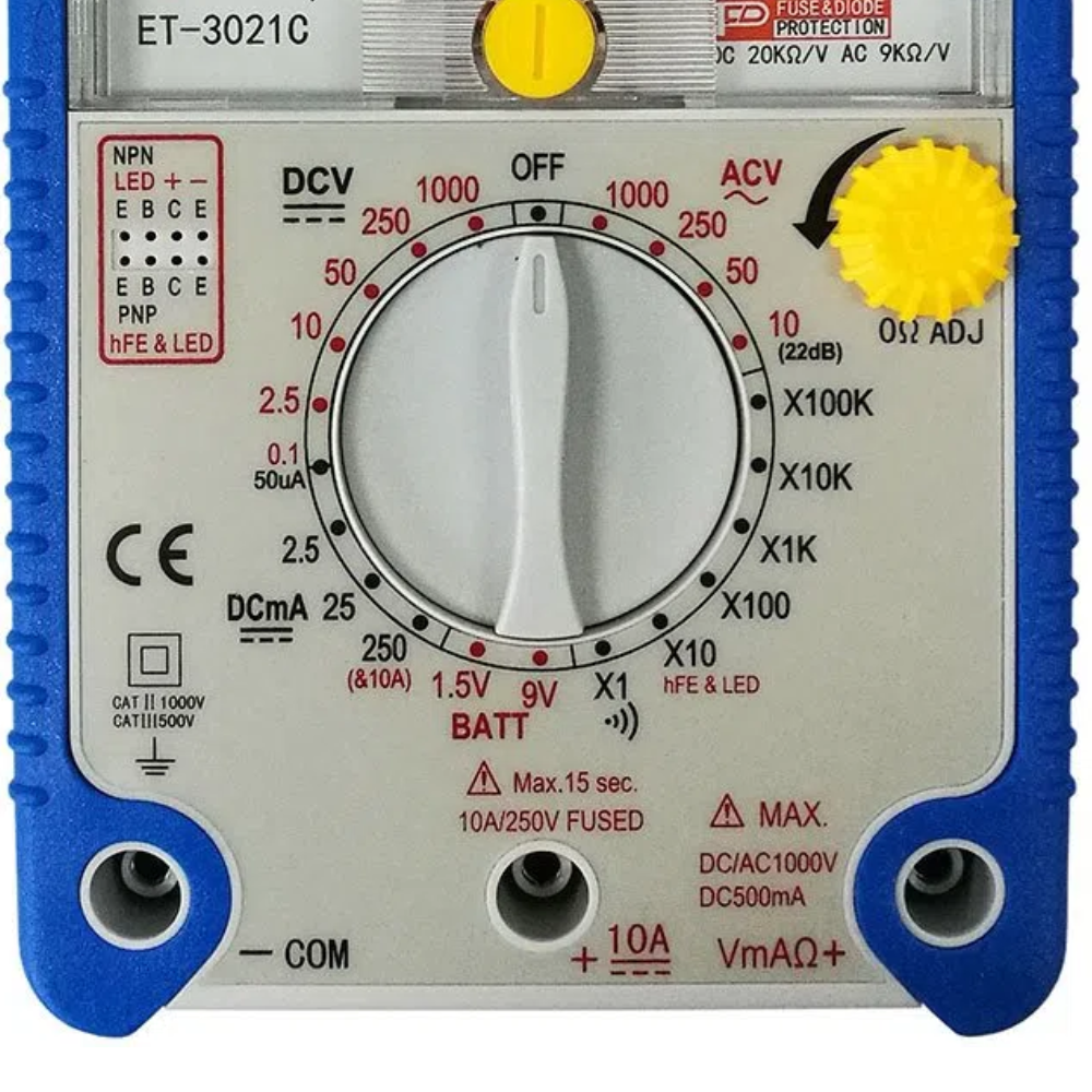 Multímetro Analógico Modelo: ET-3021C