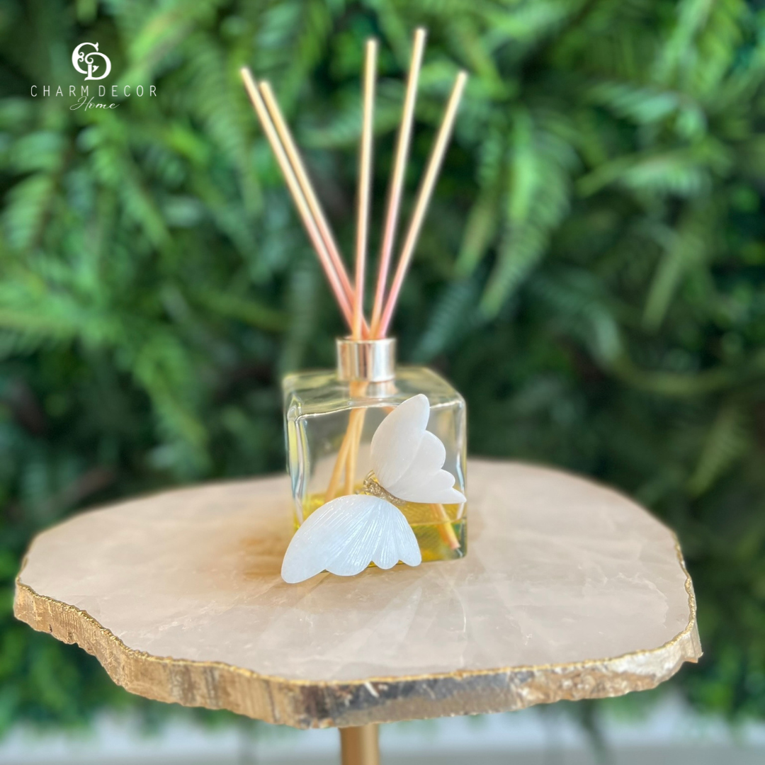 Mesa Lateral Metal Dourado Com Platter de Quartzo Branco