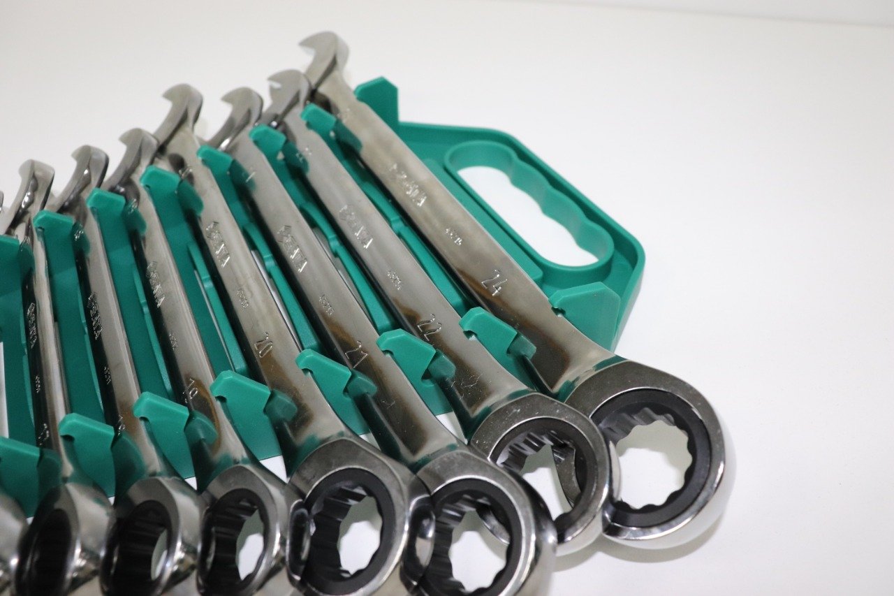 Jogo de Chave Combinada Catraca 8-24mm 16 Peças Sata ST08034L | COREBRAL