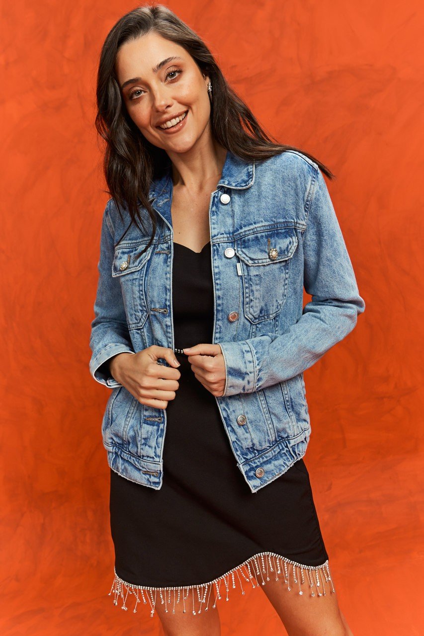 Jaqueta Jeans Feminina Regular Tradicional Manga Longa - DZ9168