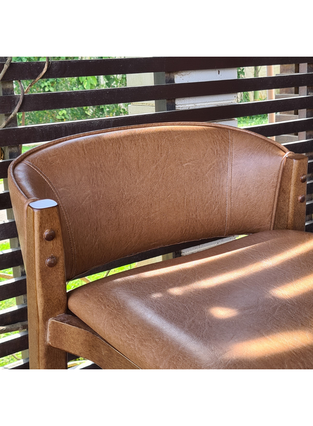 Banqueta Madeira Lille Couríssimo