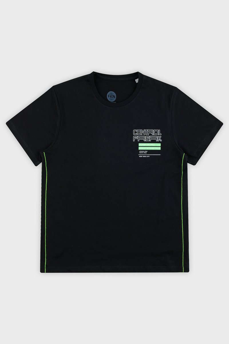 Camiseta Fakini Juvenil Menino Control Freak Preto