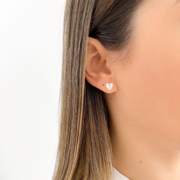 Brinco Ponto de Luz Coração Prata 925