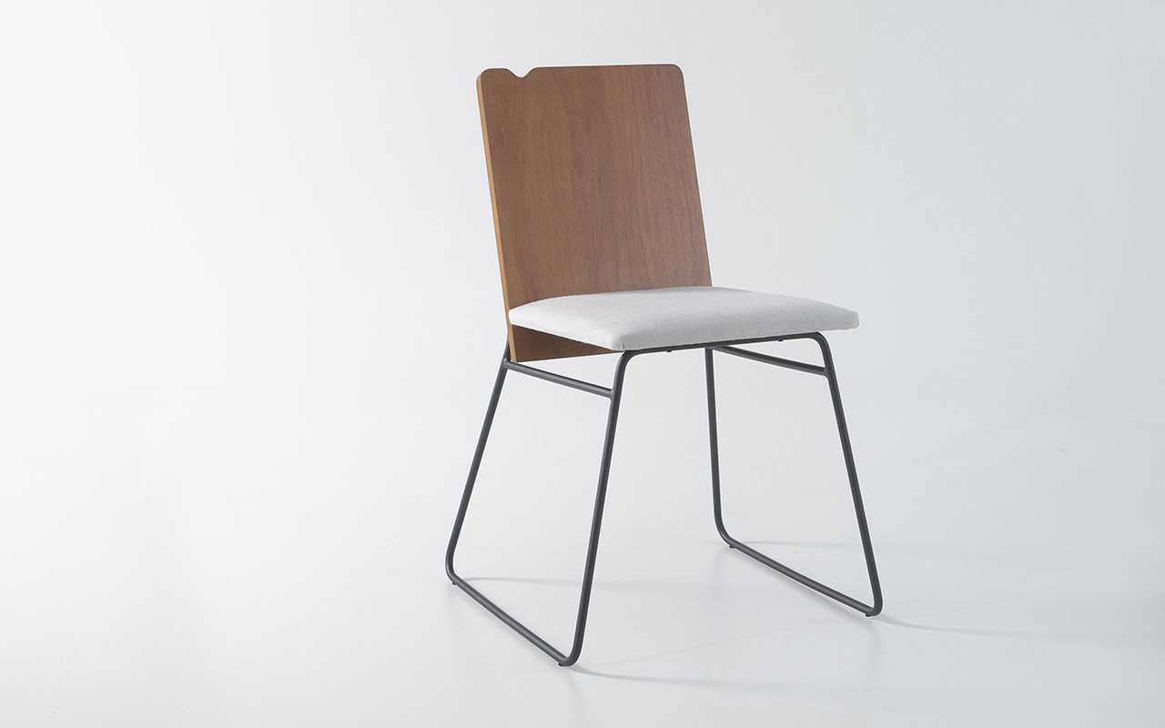 Cadeira Estofada para Sala é na Moobel. Compre Online - Moobel