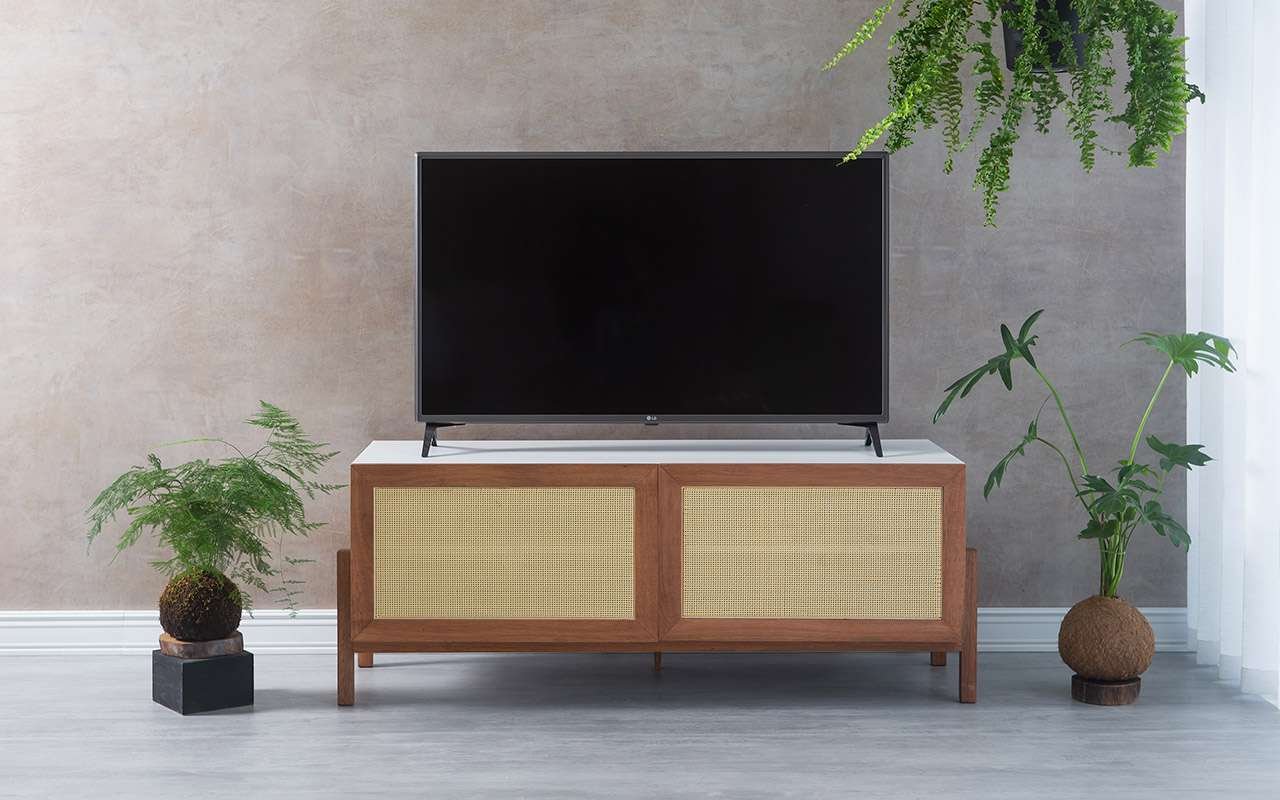 Rack Pequeno para Sala de TV Eric 120 cm MDF Branco e Madeira JT com ...