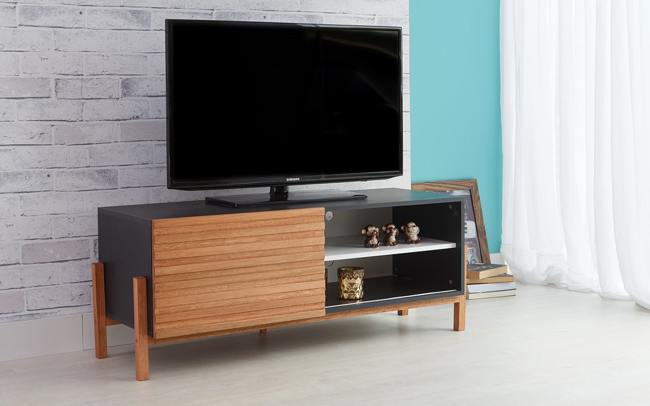 Rack Pequeno para TV Eric 120 cm MDF Preto e Madeira JT