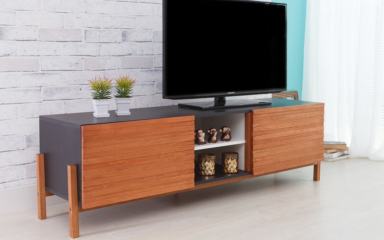 Rack Moderno para Sala de Tv Eric 160 cm MDF Preto e Madeira JT