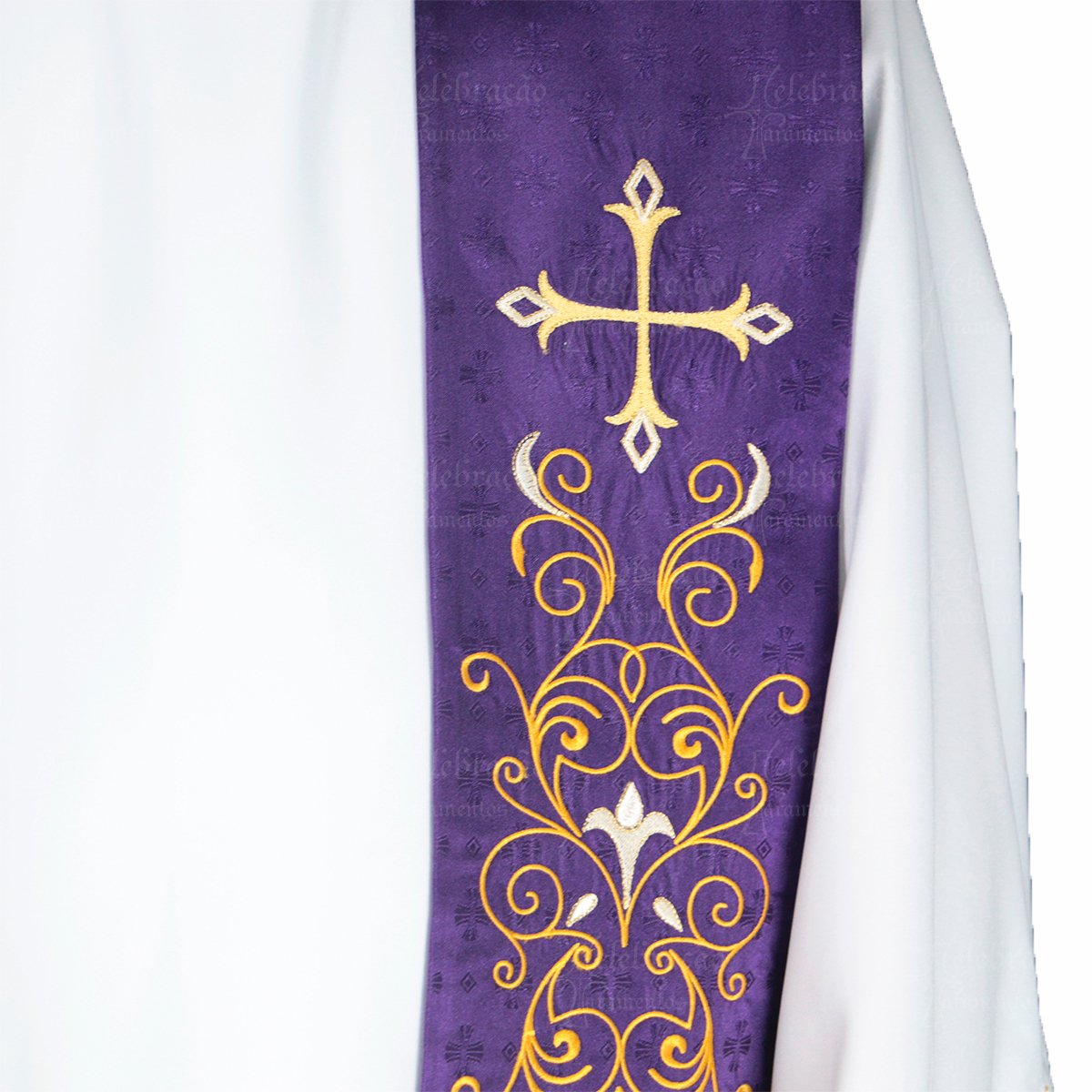 Estola Sacerdotal Bordada em Tecido Litúrgico