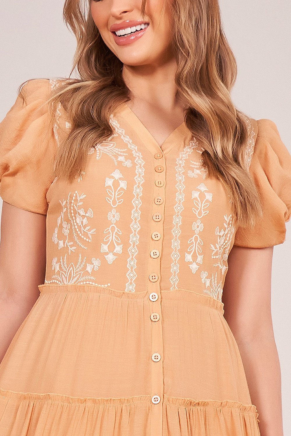 Vestido Chemise Caramelo Viscose Evasê Midi Fascinius